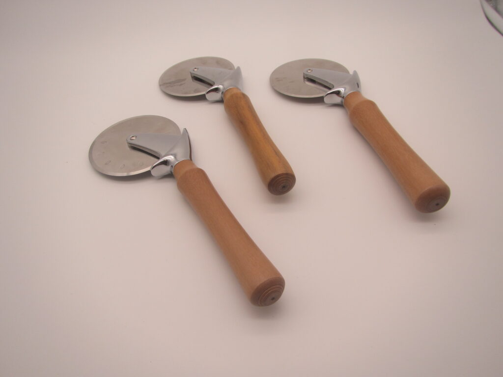 Pizza Cutter Handle – Toms Turnings